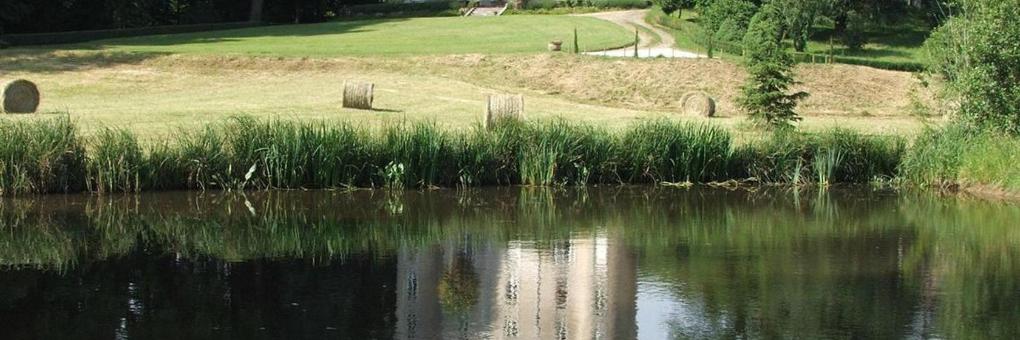 Les 10 meilleurs hôtels à Montbron (à partir de € 97)