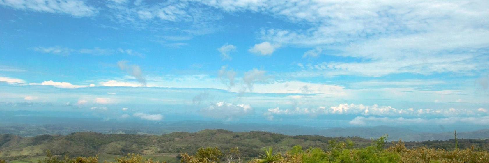 The 10 best hotels close to Estadio Guillermo Vargas Roldan in San ...