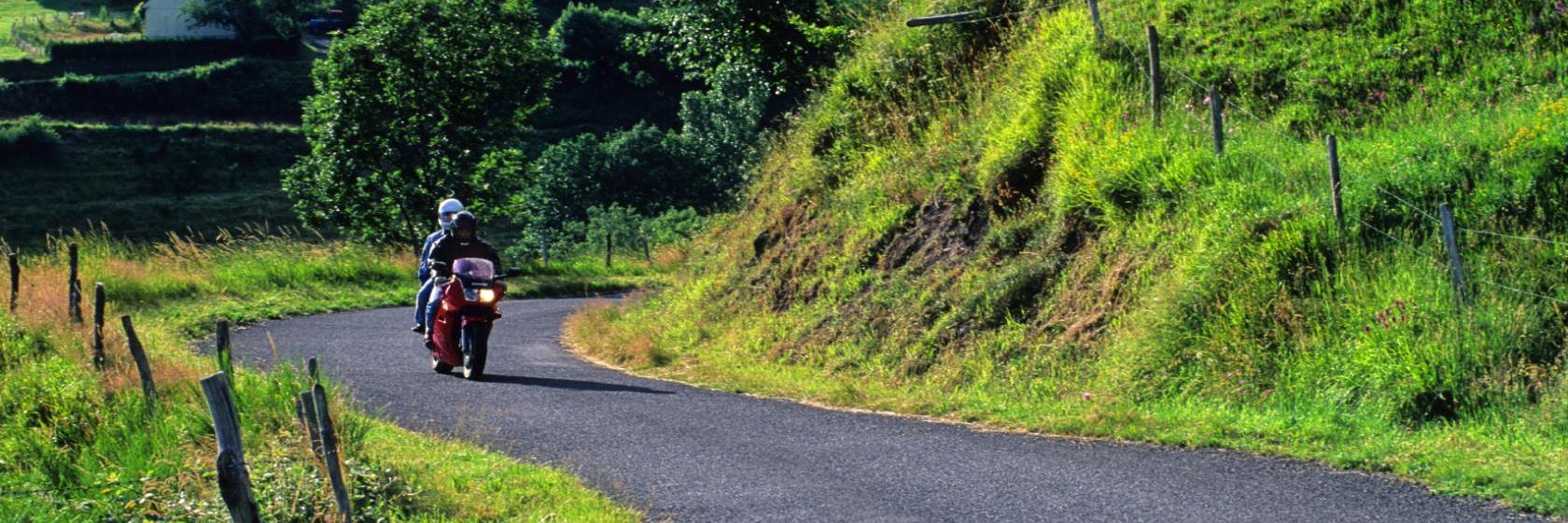 The best available hotels & places to stay near Lascelle, France