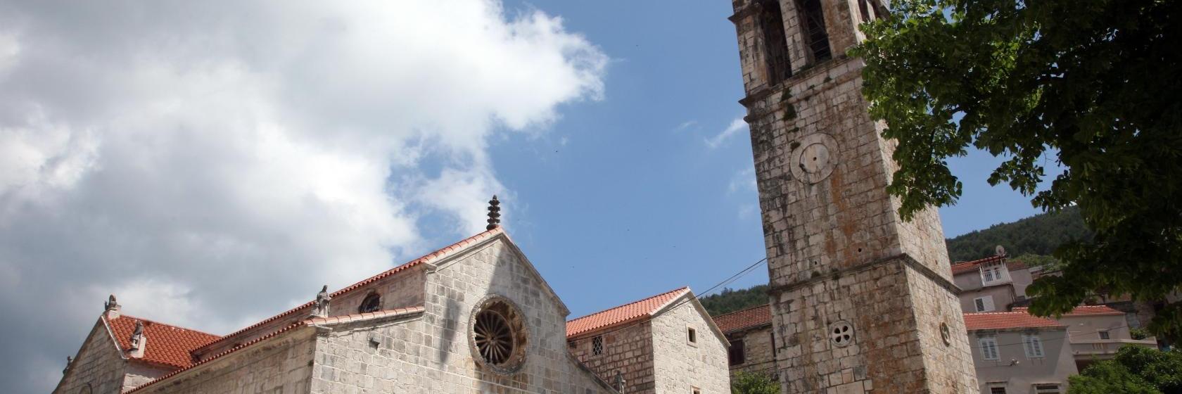 The best available hotels & places to stay near Prior Velho, Portugal