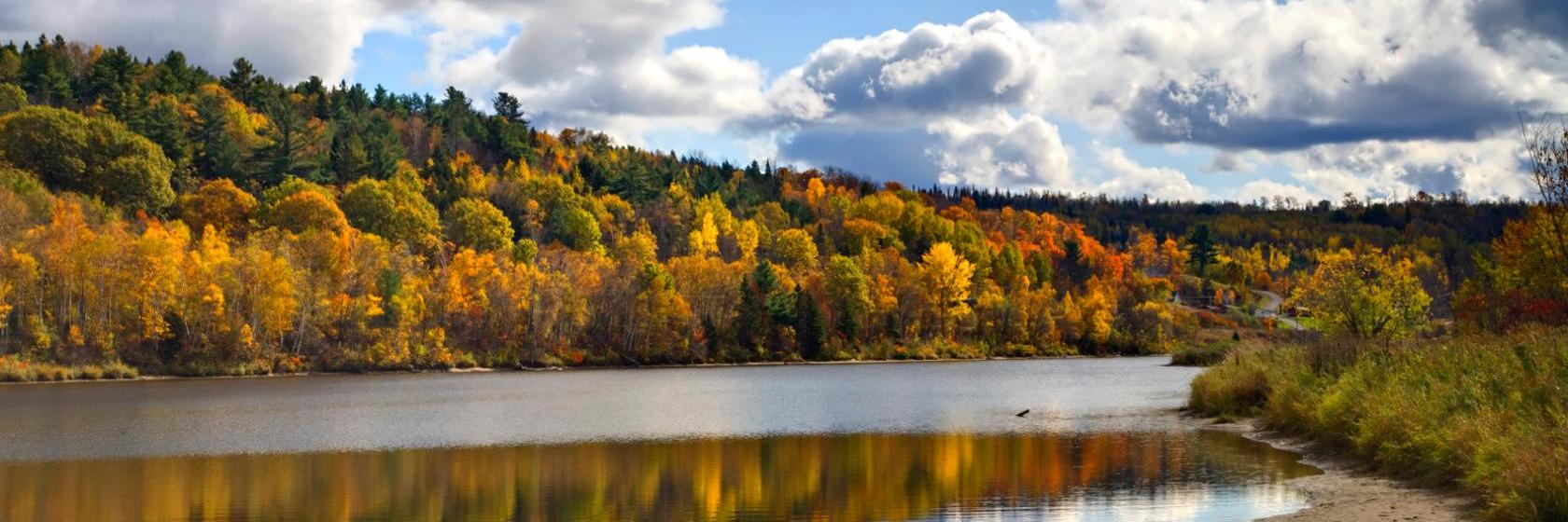 The best available hotels & places to stay near Mouth of Keswick, Canada