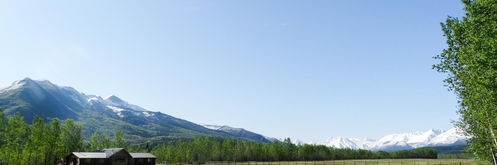 The best available hotels & places to stay near Toad River, Canada