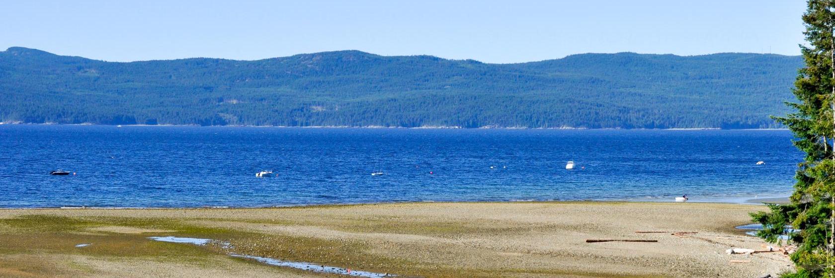 The best available hotels & places to stay near Brew Bay, Canada