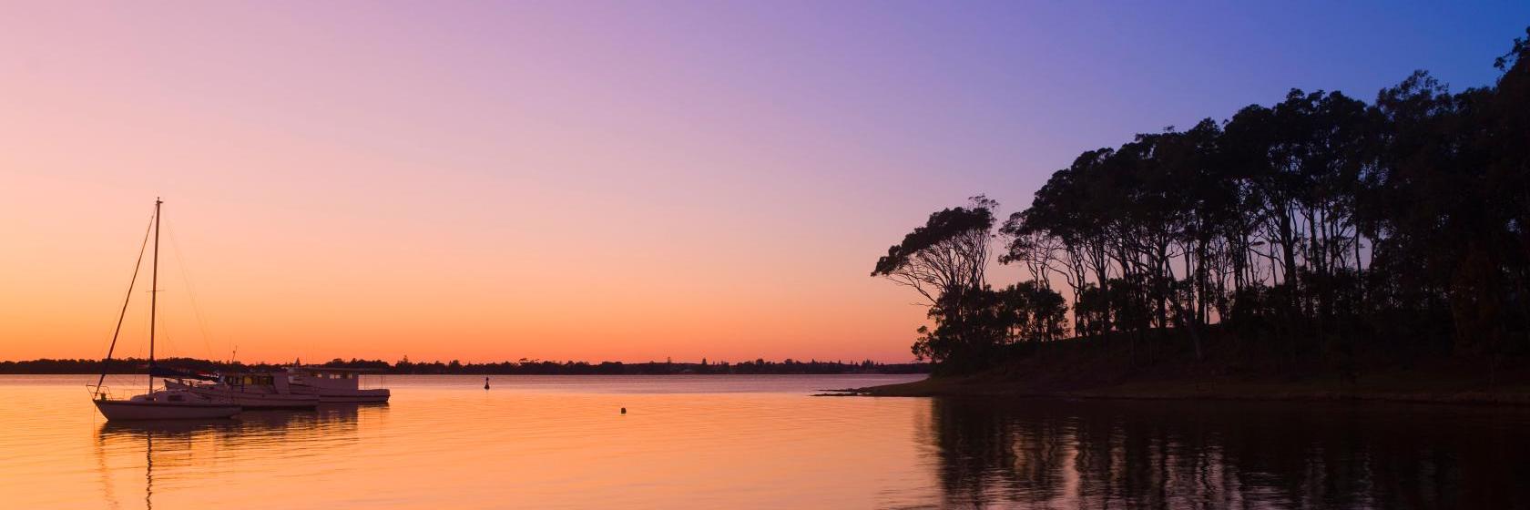 The best available hotels & places to stay near Toronto, Australia