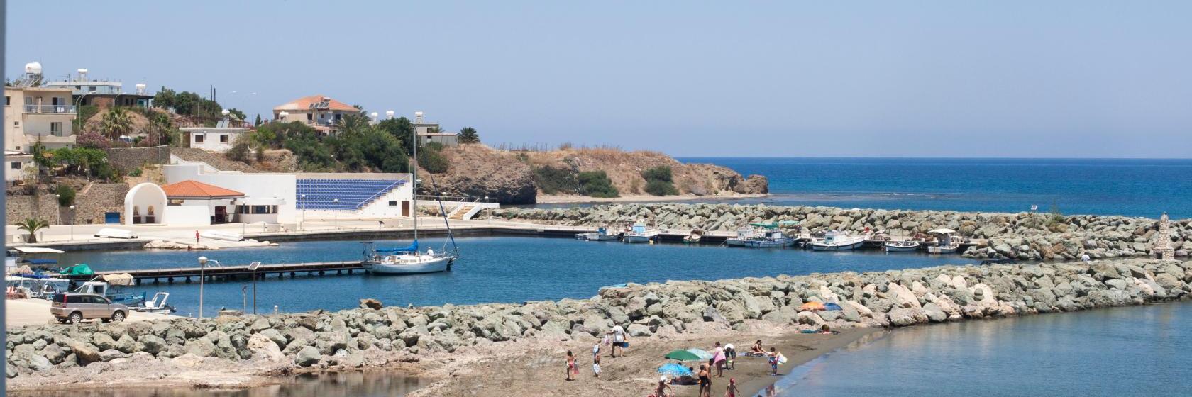 De beste beschikbare hotels & accommodaties in de buurt van Kato Pyrgos ...