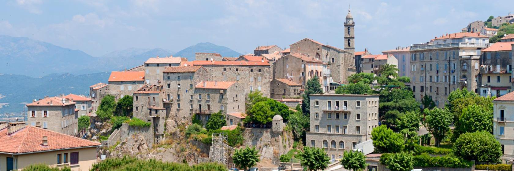 The best available hotels & places to stay near Tizzano, France