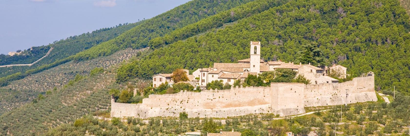 I 10 migliori hotel di Campello sul Clitunno (da € 65)