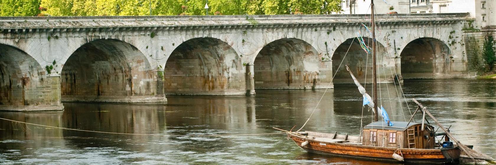 The best available hotels & places to stay near Thuré, France