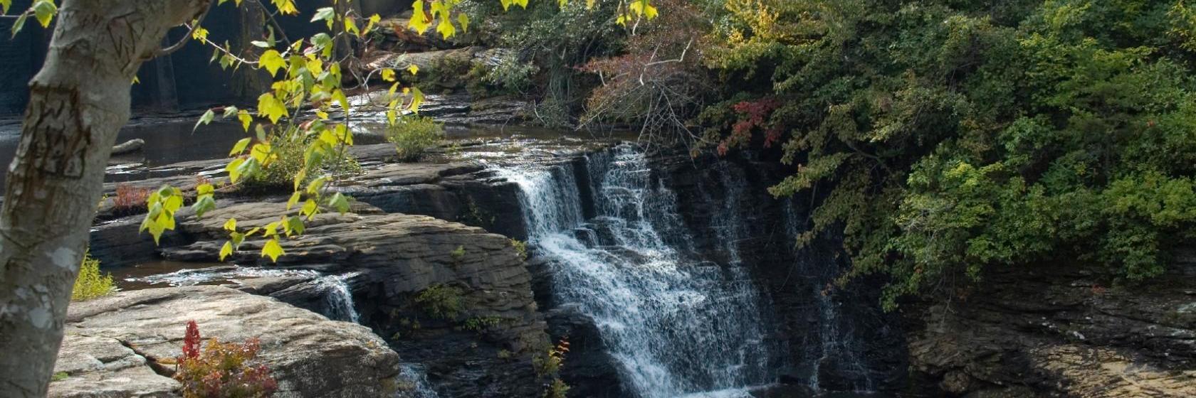The best available hotels & places to stay near Ashville, AL