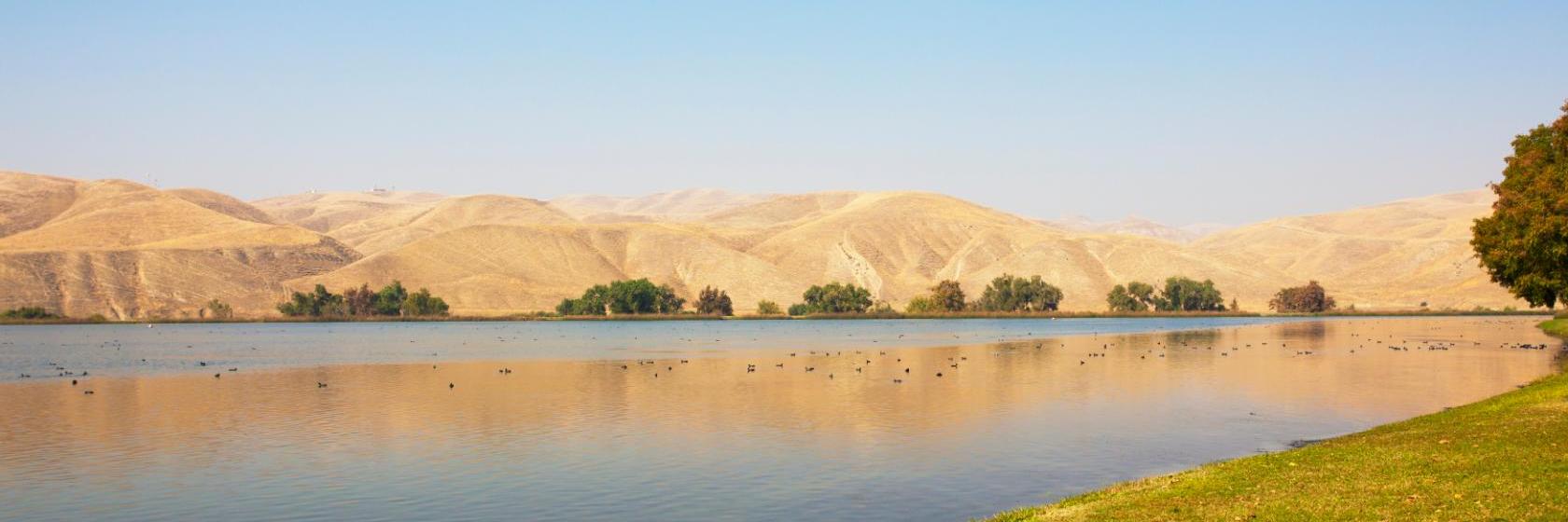 The best available hotels & places to stay near Buttonwillow, CA