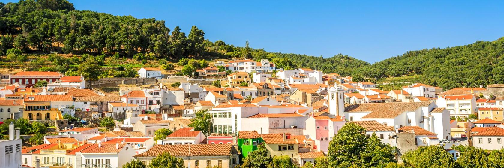 The best available hotels & places to stay near Monte das Docetas, Portugal