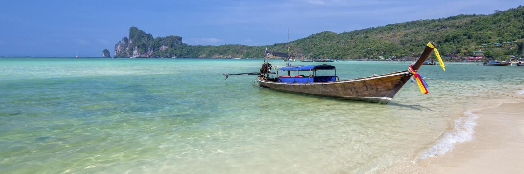 The best hotels in Loh Bagao Bay, Phi Phi Islands, Thailand