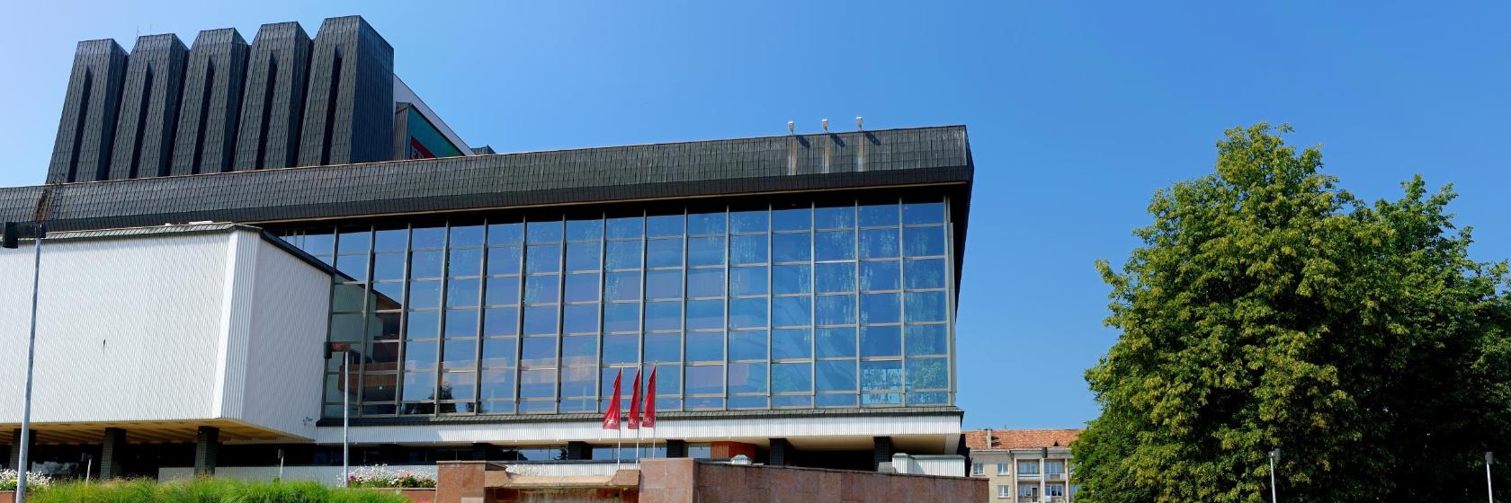 10 geriausių viešbučių netoliese – Lietuvos nacionalinis operos ir ...