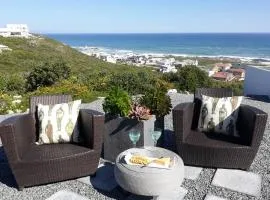 The 10 best holiday homes in Yzerfontein, South Africa | Booking.com