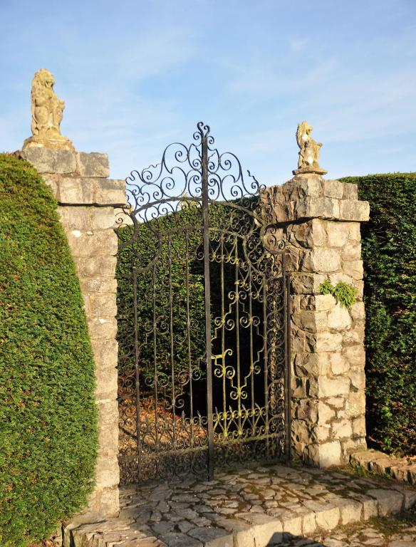 Carnell Country Estate & Holiday Cottages in Ayrshire, Hurlford ...