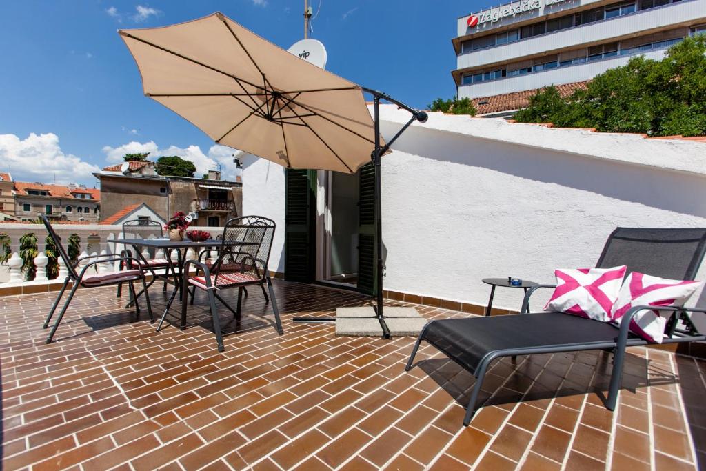 Downtown Authentic Apartments, Split (updated prices 2025)