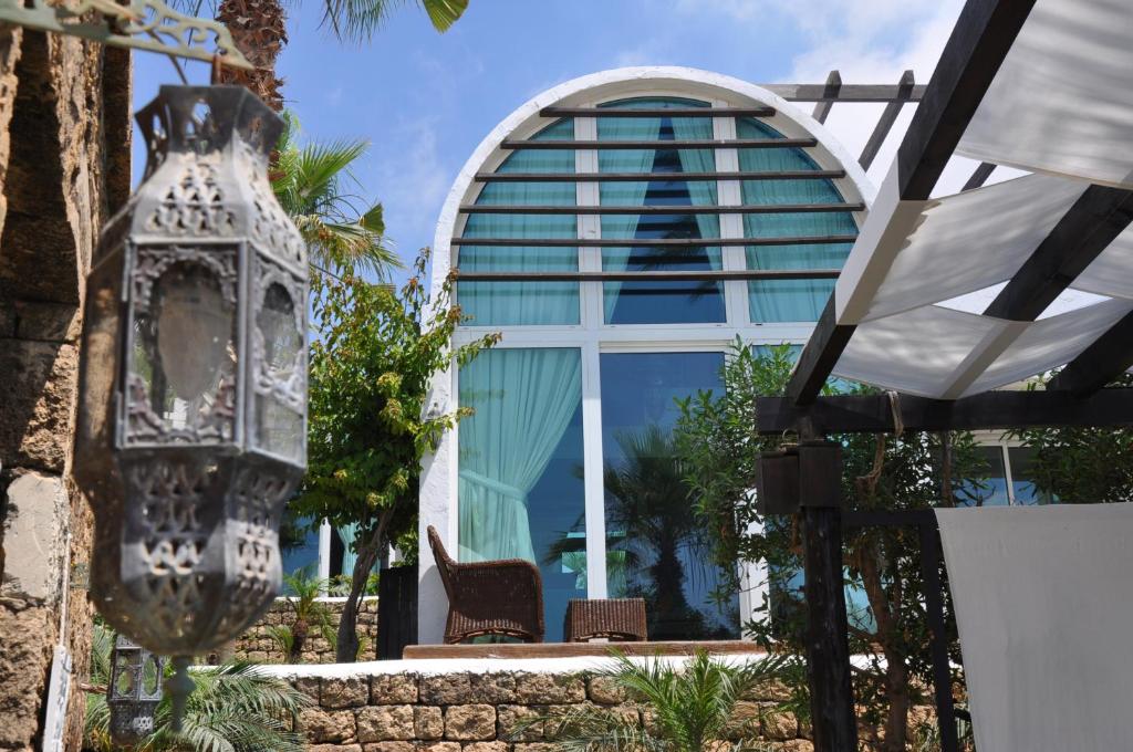Pangea Beach Resort, Jiyeh (updated prices 2025)