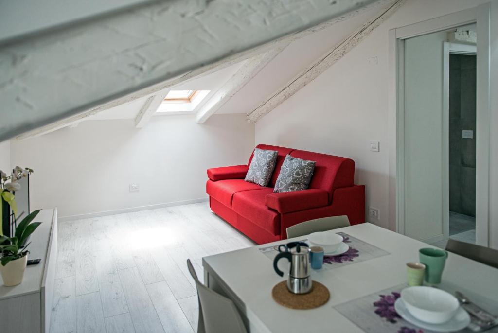 Zandegiacomo Trieste Apartments Giostra Studio Flat, Trieste (updated
