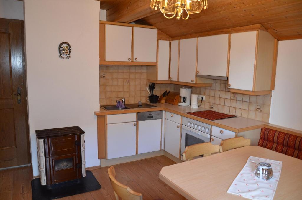 Vacation Apartment With Balcony And View Of The Mountains Of The Hohe Tauern National Park - Tyrol