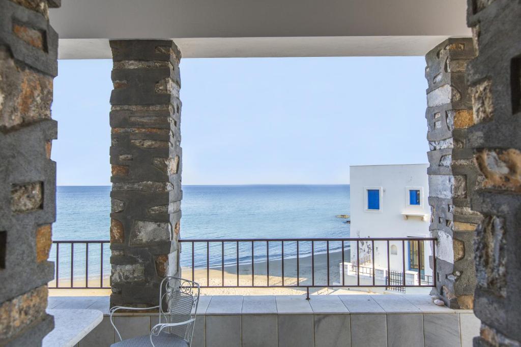 Moutsouna Beach, Moutsouna Naxos (updated prices 2025)