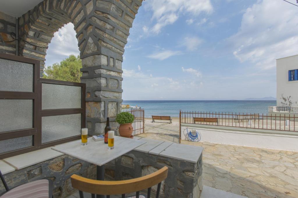 Moutsouna Beach, Moutsouna Naxos (updated prices 2025)