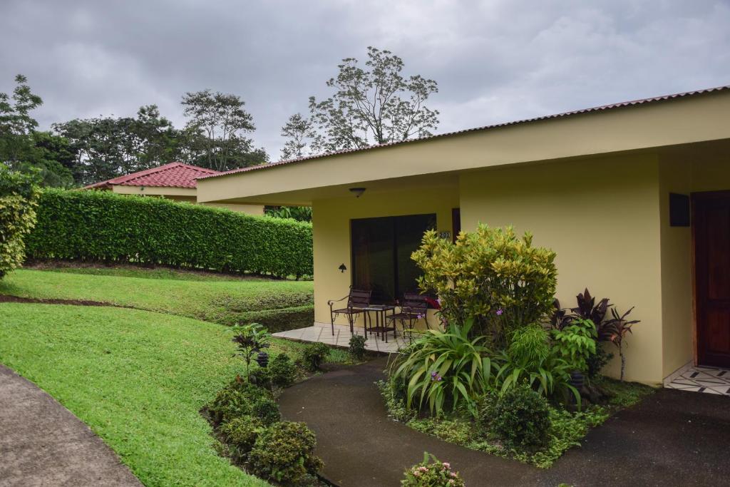 Arenal Volcano Inn, Fortuna (updated prices 2025)