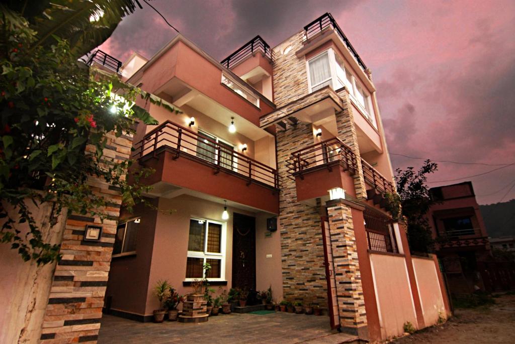 Sunrise Apartment - Népal