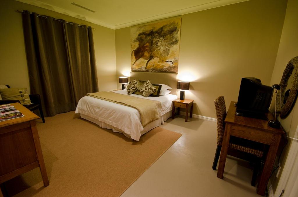 Villa Costa Rose - No Loadshedding, Cape Town (updated prices 2025)