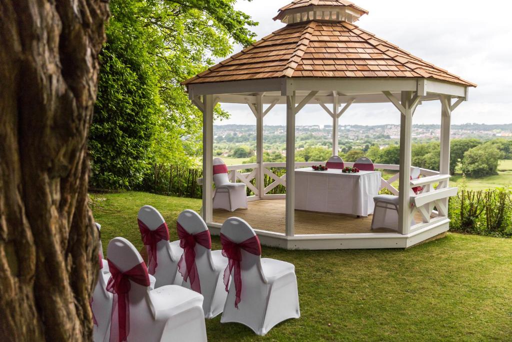 Hogs Back Hotel & Spa Nr Farnham, Farnham (updated prices 2025)