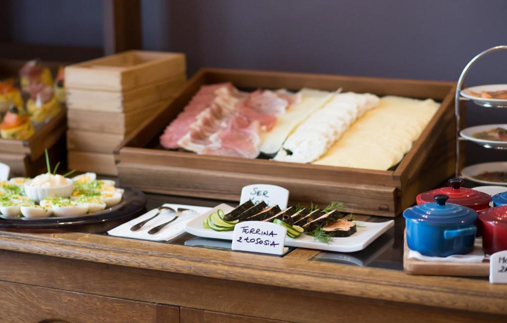 Talaria Resort&Spa, Trojanów (updated prices 2025)