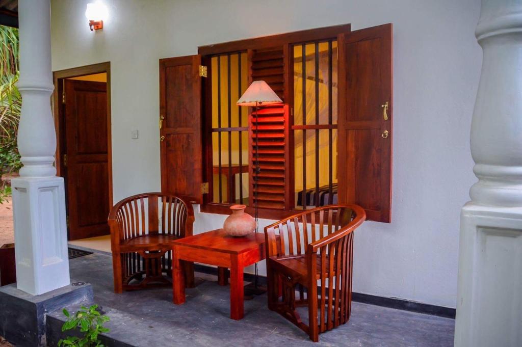 Shehani Beach Bungalow, Tangalle (updated prices 2025)