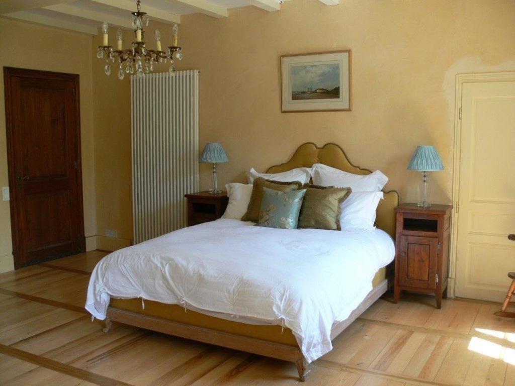 B&B / Chambres d'hôtes Le Phénix Chambres et Table d'Hôtes (France ...