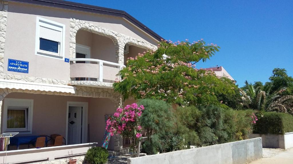 Doana Apartments, Vir (updated prices 2026)