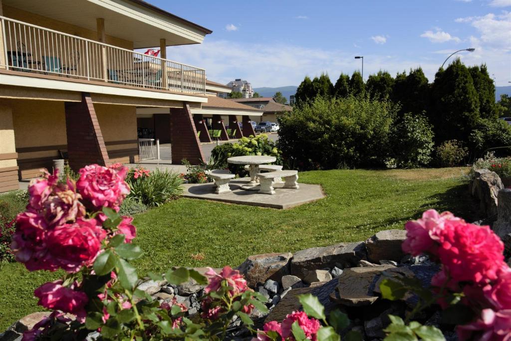 Dilworth Inn Kelowna, Kelowna (updated prices 2025)