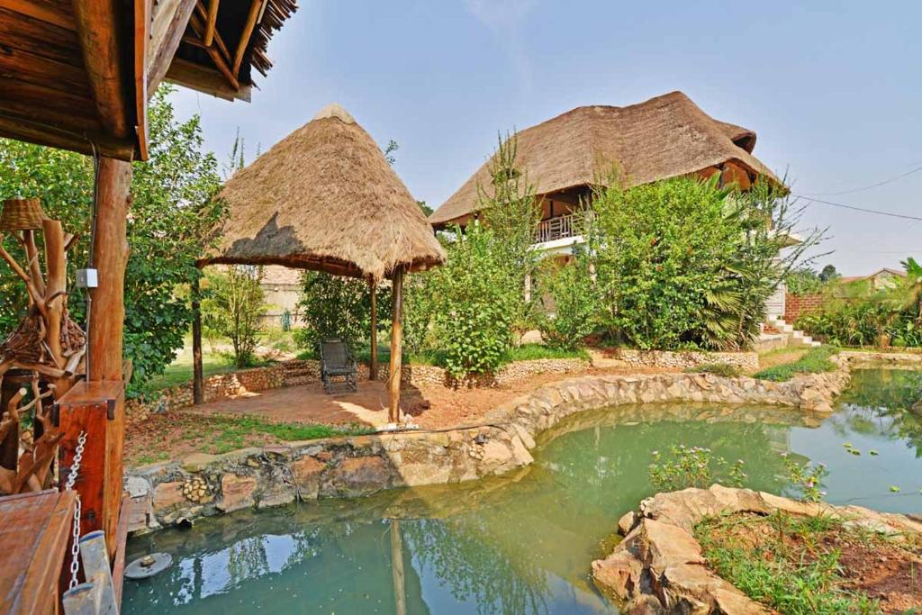 Malakai Eco Lodge, Kitende (precios actualizados 2026)