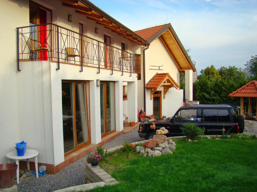 Pension Charlie Prague Retro-Modern Design, Prague (updated prices 2026)