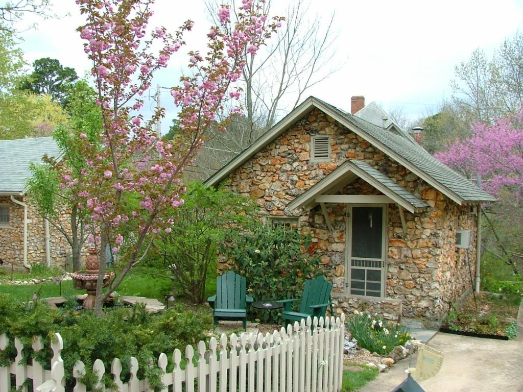 Rock Cottage Gardens