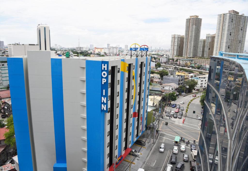 Hop Inn Hotel Makati Avenue Manila, Manila (updated prices 2025)