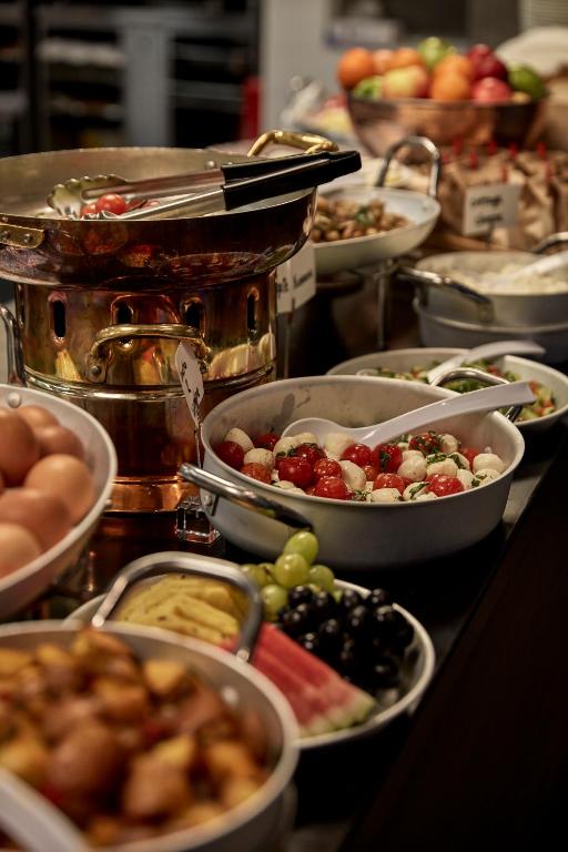 Sir Adam Hotel, part of Sircle Collection, Amsterdam (updated prices 2025)