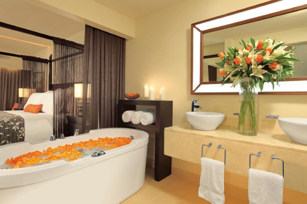 Junior Suite Secrets Wild Orchid