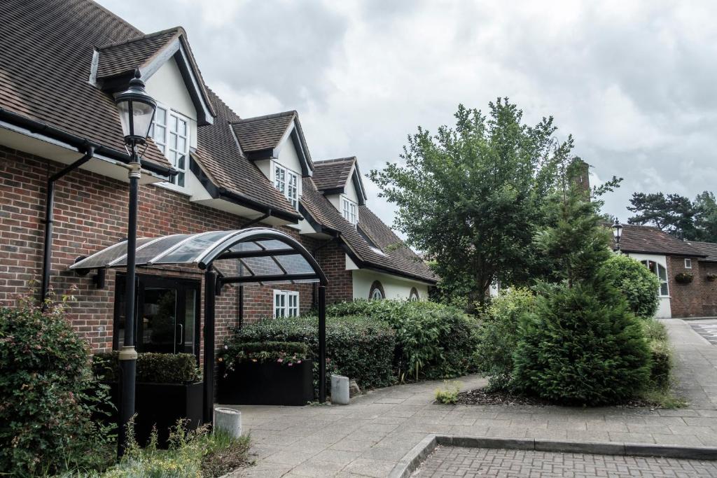 The Princess Royal, Farnham (updated prices 2025)