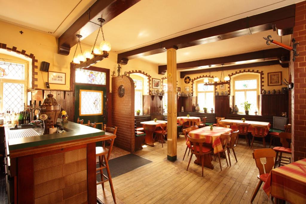 Hotel zur Schloß-Schenke, Neuwied (updated prices 2025)