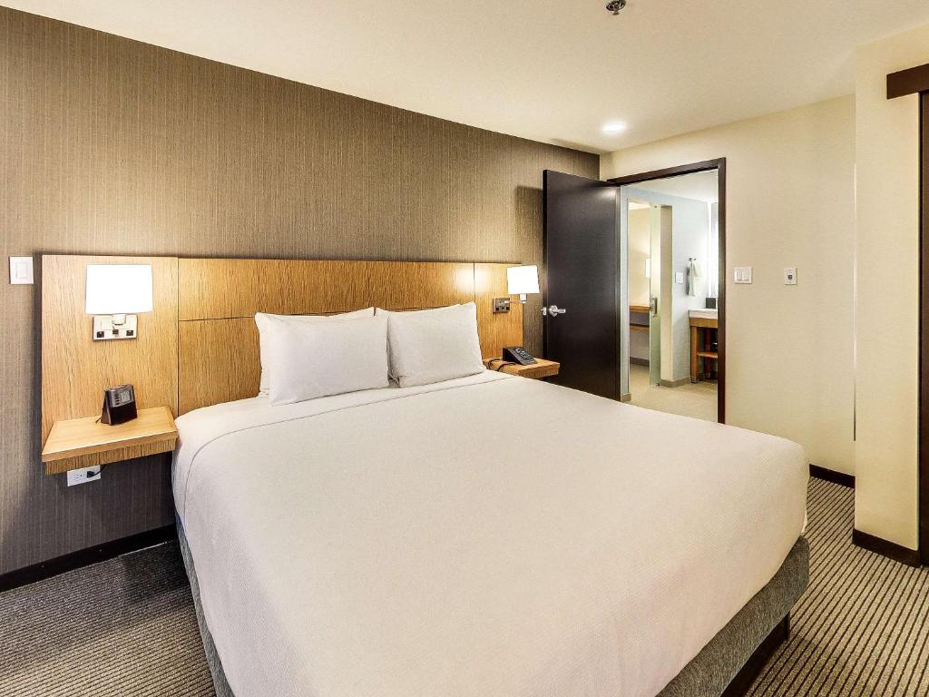 Hyatt Place Edmonton West, Edmonton (updated prices 2025)