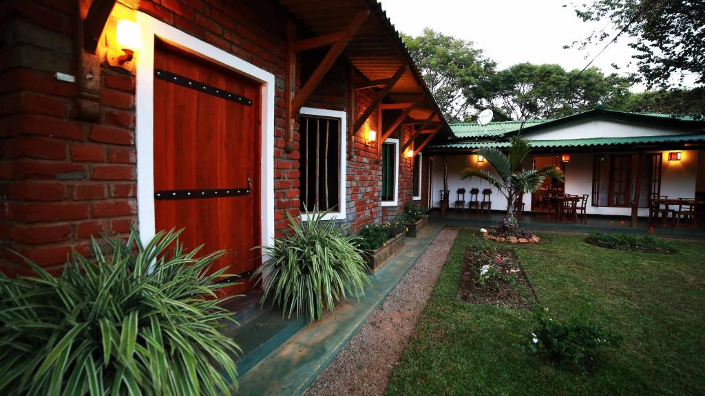 Indi Rose Garden, Habarana (updated prices 2025)