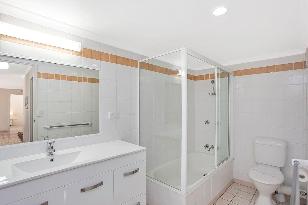 Solnamara Beachfront Apartments, Gold Coast (updated prices 2025)