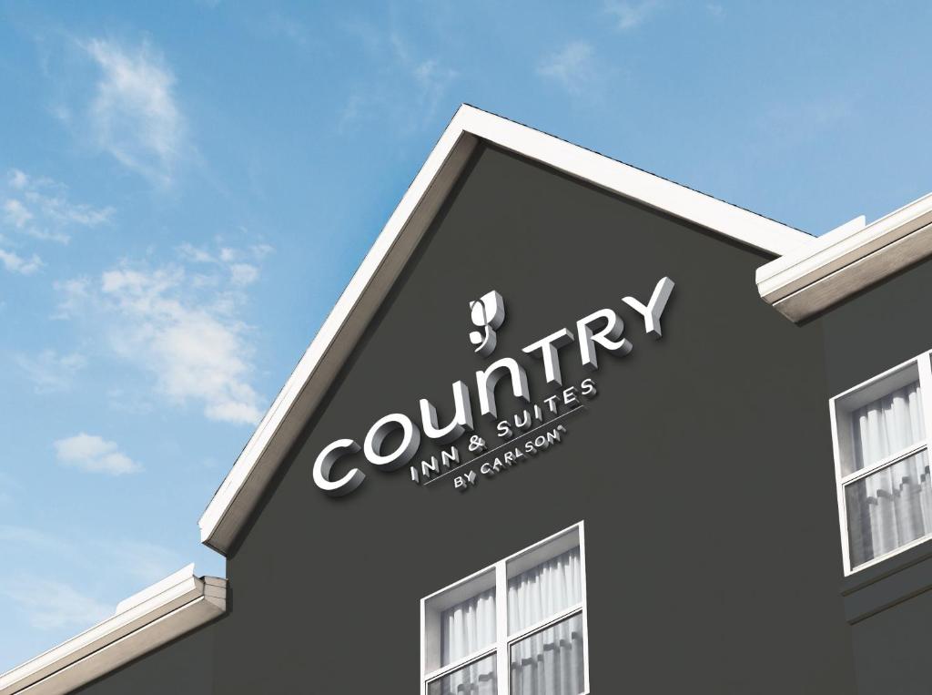 Country Inn And Suites Logo