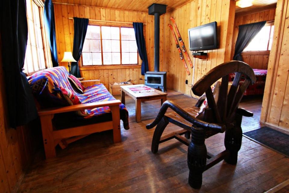 Three Bears Lodge, Red River (updated prices 2025)
