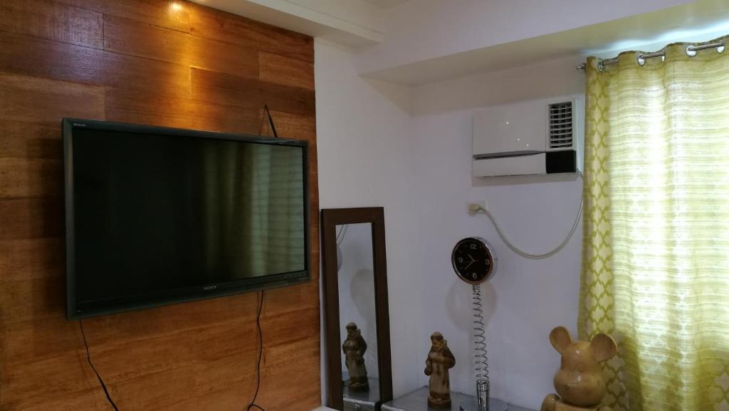 M-Place South Triangle, Manila (updated prices 2024)