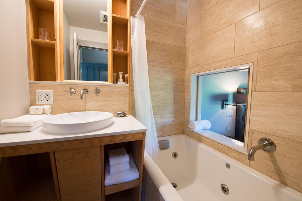 Olema House at Point Reyes, Olema (updated prices 2025)