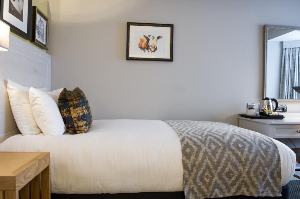 The Dun Cow by Innkeeper's Collection, Rugby (updated prices 2025)